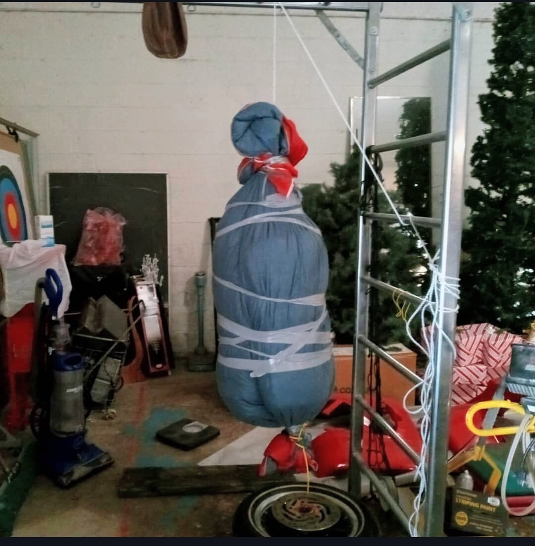 Improvised punching bag i made